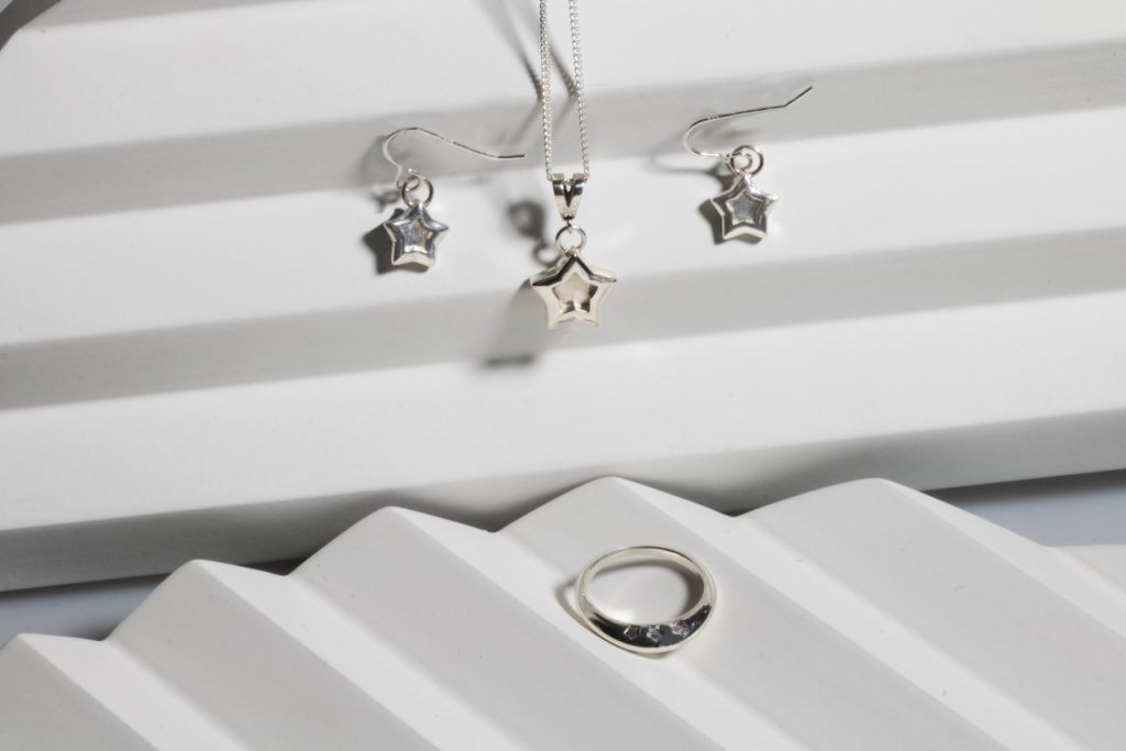 How to create a precious metal casting jewellery set - The Bench