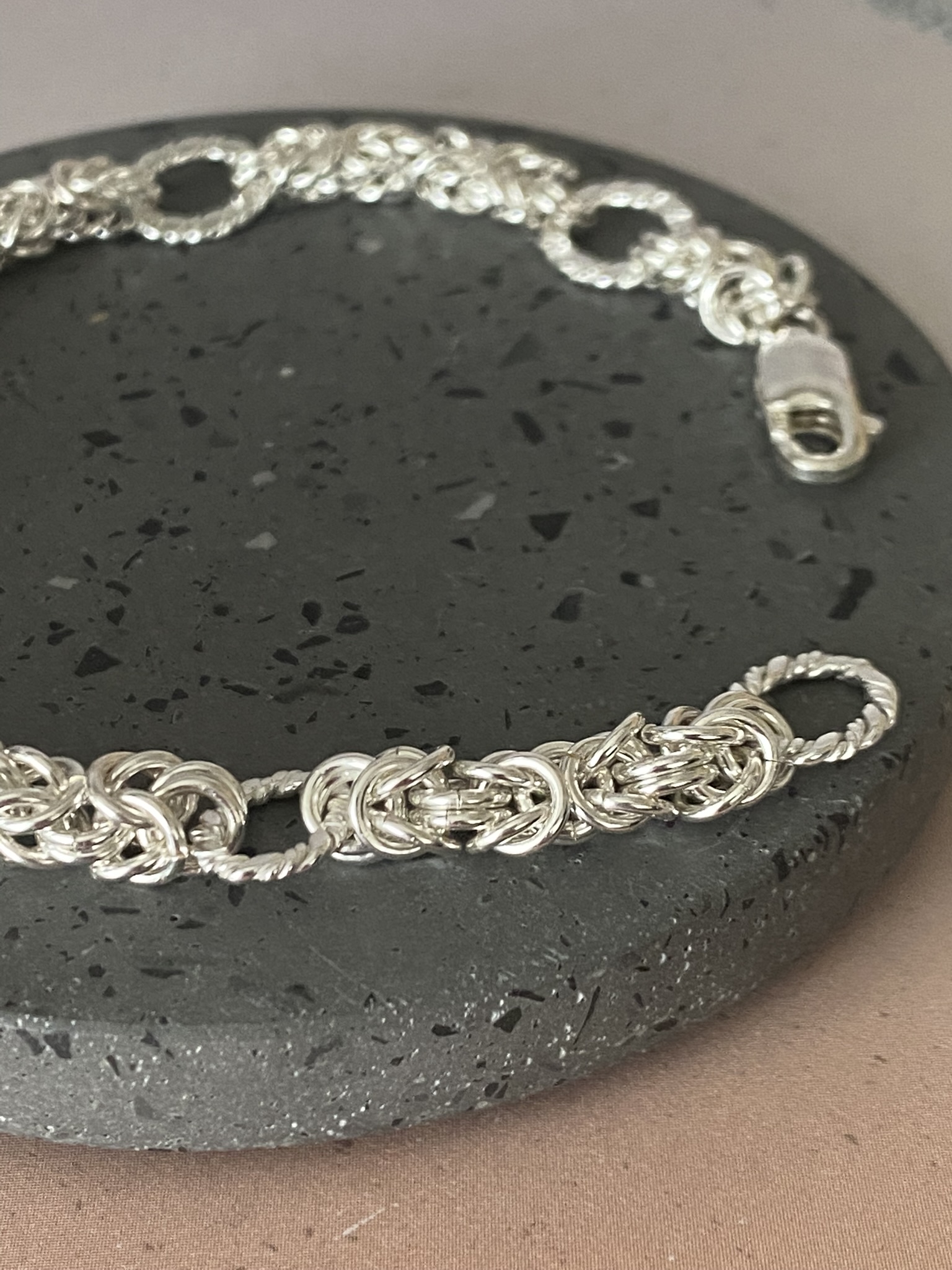 Byzantine Chain - The Bench