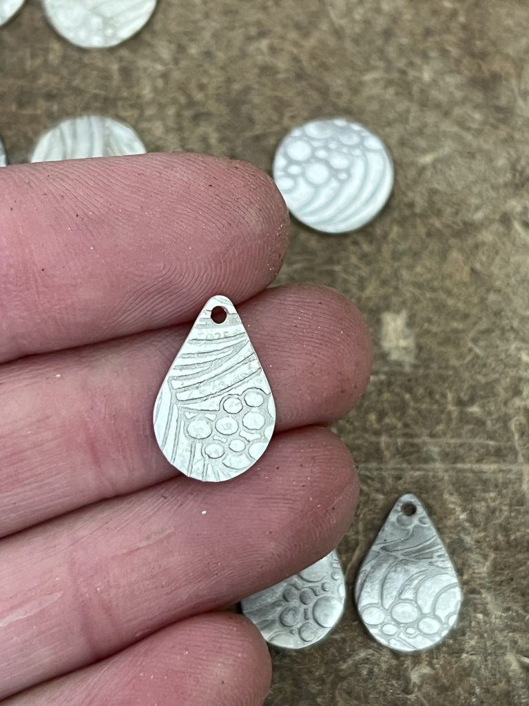 Patterned Teardrop Earrings | Cooksongold