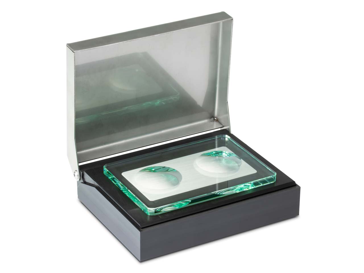 COLORIT 2 Hole Glass Mixing Plate | Cooksongold | Jewellery Making Supplies