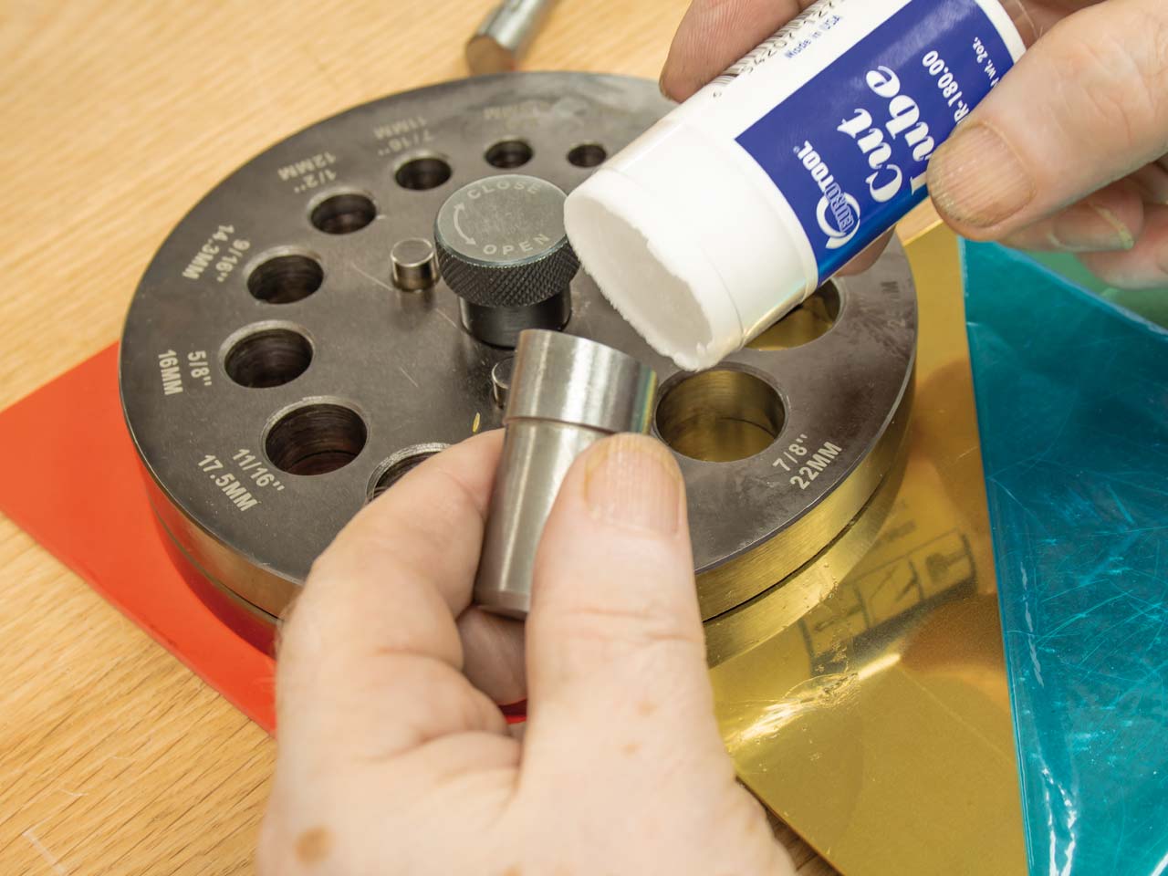 Artisan Round Disc Cutter Set Of 14 Sizes | Cooksongold | Jewellery ...