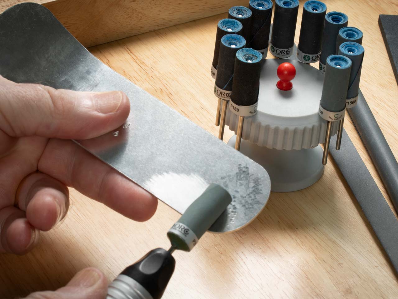 Matador Sander Roll Set Of 12, 180 - 2000 Grit - cooksongold.com